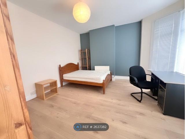 Edington Avenue, Cardiff CF14, 5 bed shared accommodation to rent, £2,495 pcm | PrimeLocation