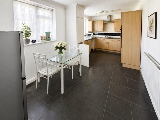 Edington Road,, SE2