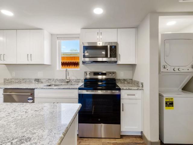 Edison Ferris 2 Bedroom Apartment for Rent at 1720 E Edison St, Tucson, AZ 85719 Jefferson Park