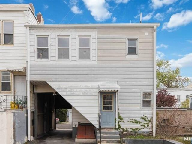 Edison St, Bloomfield, Home For Sale