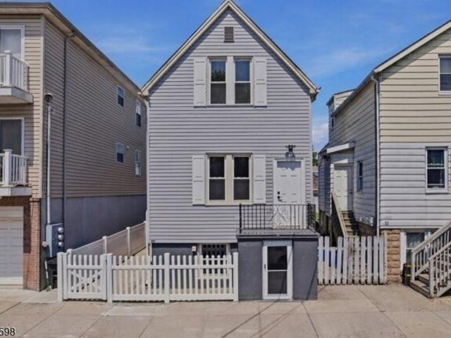 Edison St, Bloomfield, Home For Sale