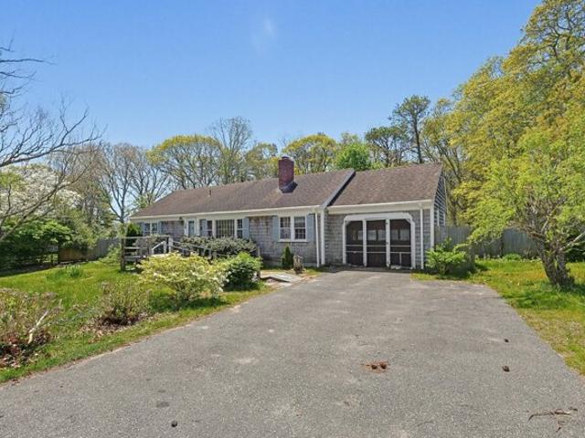 Edlen Ln, Hyannis, Home For Sale