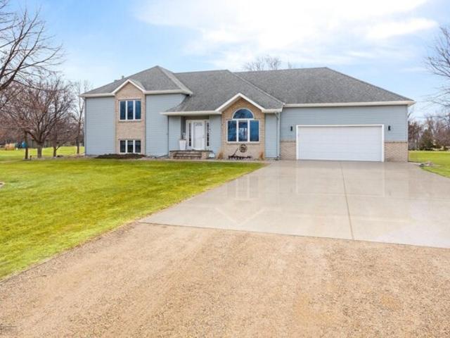 Edward Dr, Wahpeton, Home For Sale