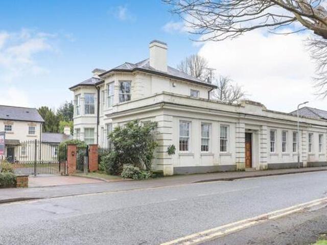 Edward Lisle Gardens, Tettenhall, 2 Bedroom Apartment