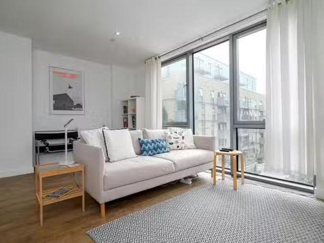 Edward Mills Way, London