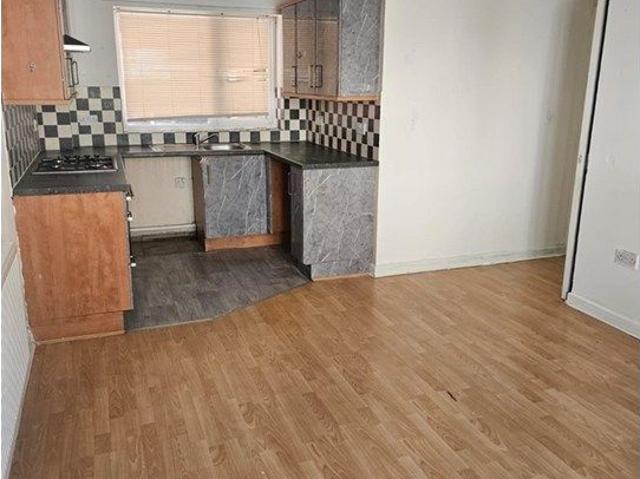 Edward Street, Burton On Trent DE14, 2 bed flat to rent, £700 pcm | PrimeLocation