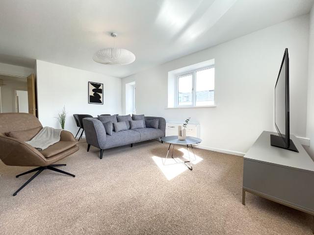 Edward Street, Stockport SK1, 2 bed flat to rent, £1,310 pcm | PrimeLocation