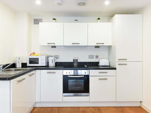 Edward Street, Sheffield S3, Room to rent, £360 pcm | PrimeLocation