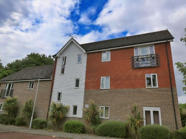 Edward Vinson Drive, Faversham ME13, 2 bed flat to rent, £1,100 pcm | PrimeLocation
