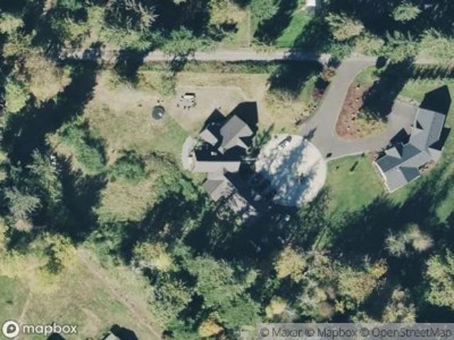 Edwards Rd E