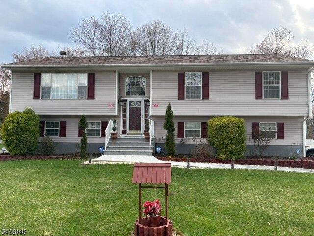 Edwards Rd, Parsippany Troy Hills Township, Home For Sale