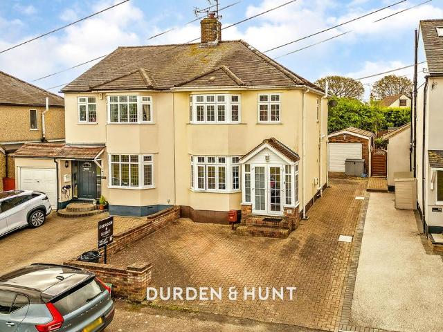 Edwards Way, Hutton, CM13 3 bed semi detached house to rent £2,350 pcm £542 pw