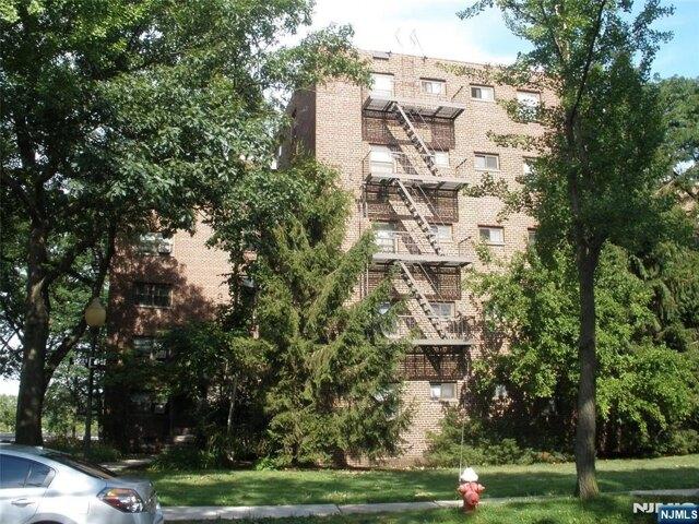 Edwin Ave Apt B, Fort Lee, Property For Sale