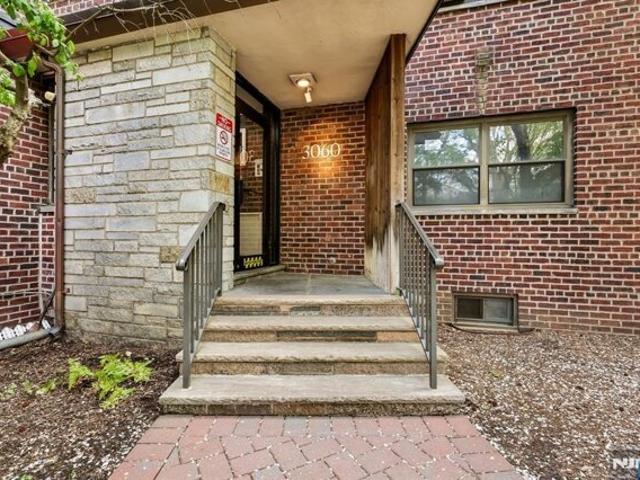 Edwin Ave Apt D, Fort Lee, Property For Sale
