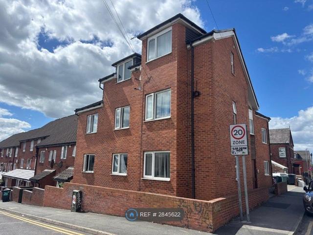 Edwin Road, Leeds LS6, 2 bed flat to rent, £1,100 pcm | PrimeLocation