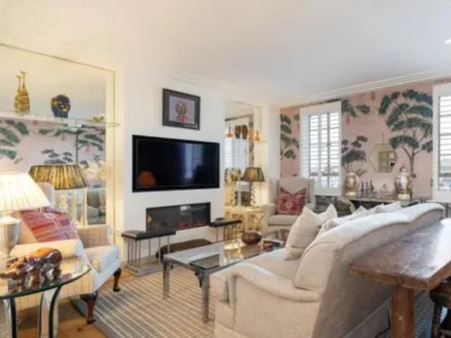 EF Regional Hub, 22 Chelsea Manor Street, London, SW3 5PN, United Kingdom | 3 bed apartment for rent #139622793 | Rentberry