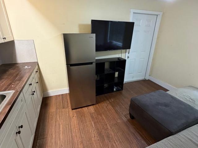 Efficiency for rent