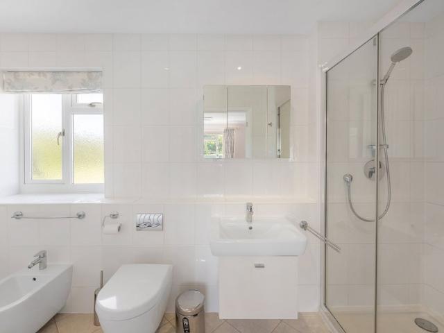 Effingham, Leatherhead, KT24