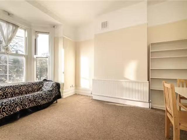 Effra Road, London, SW2 1DE