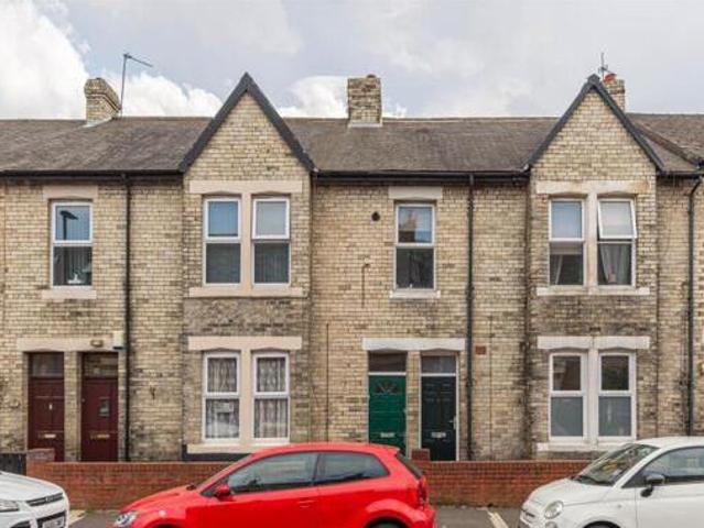Eighth Avenue, Heaton, 3 Bedroom Flat