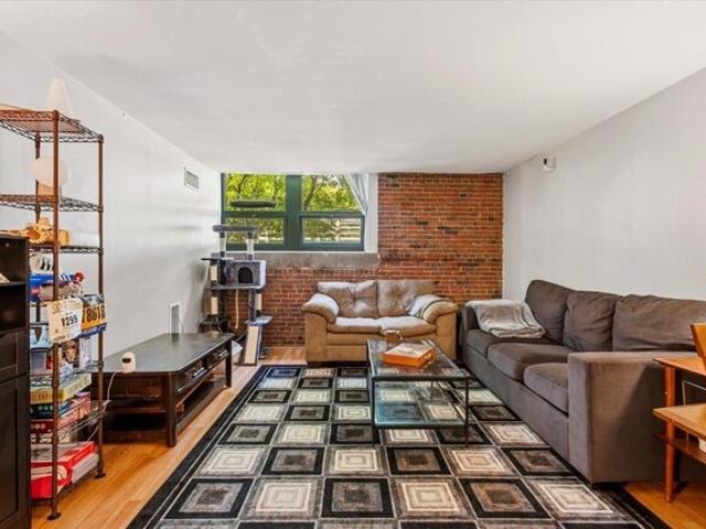 Eighth St Unit,boston, Condo For Sale
