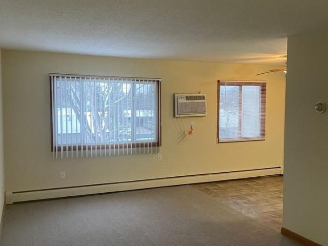 Eighth Street Apartments 2 Bedroom Apartment for Rent at 811 8th St, Farmington, MN 55024