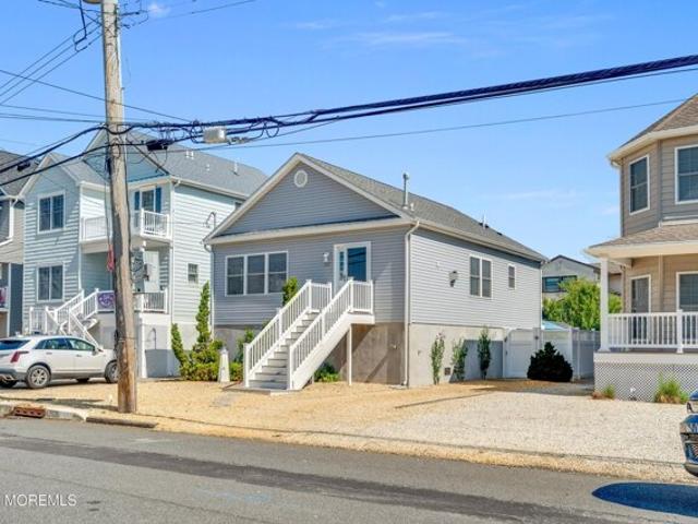 Eisenhower Ave, Ortley Beach, Home For Sale
