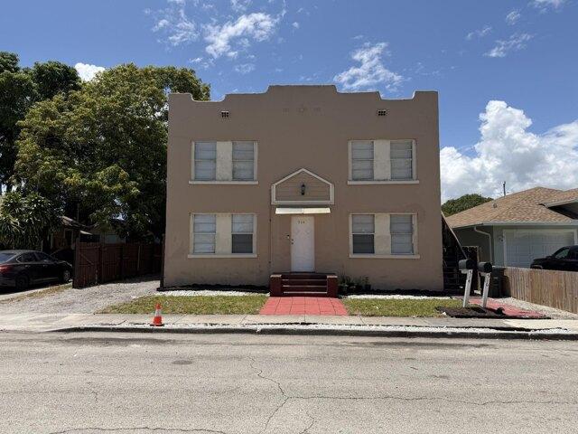 El Vedado, West Palm Beach, Home For Sale