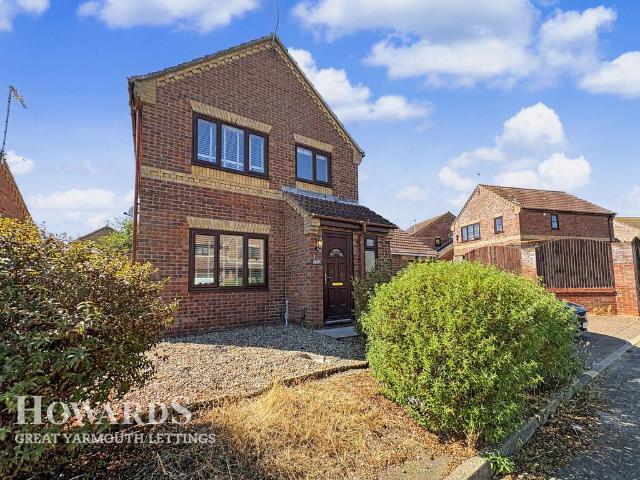 El Alamein Way, Great yarmouth 3 bed detached house to rent £1,275 pcm £294 pw