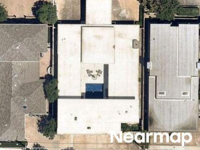 El Campo Ave