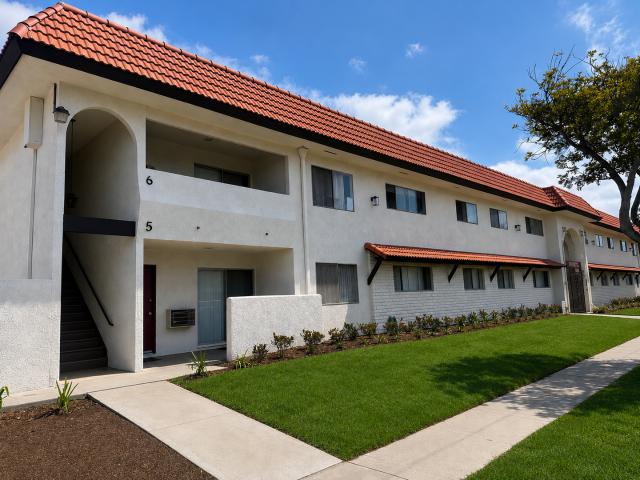 El Centrico Apartments