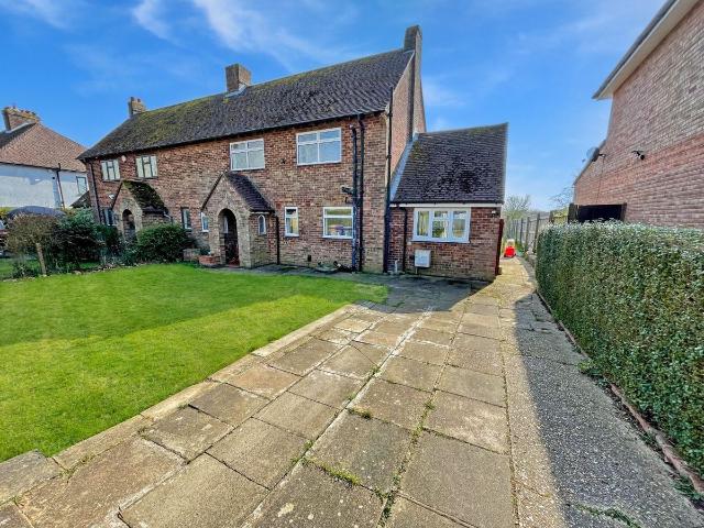 Elmtree Avenue, Cockernhoe, Luton, Hertfordshire LU2, 3 bed semi detached house to rent, £1,600 pcm | PrimeLocation