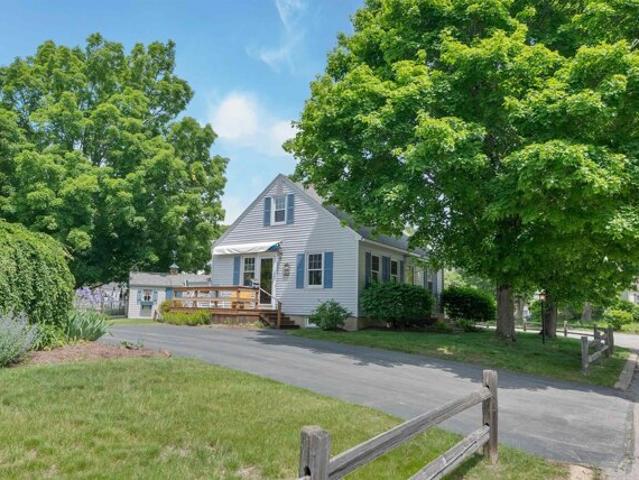 Elmview Cir, Dover, Home For Sale