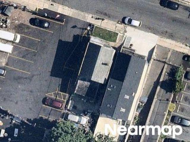 Elmwood Ave