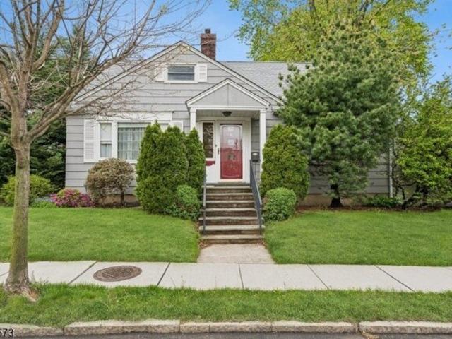 Elmwood Ave, Union Twp, Home For Sale