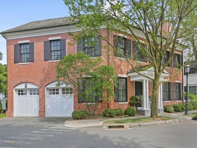 Elmwood Dr Unit,fairfield, Home For Sale