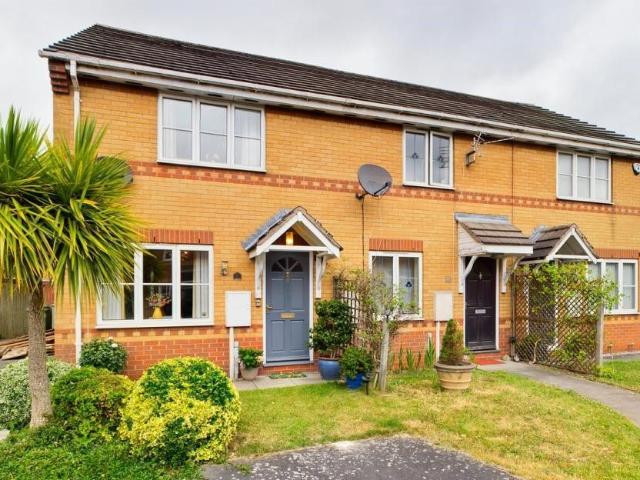 Elmwood Drive, Alfreton DE55, 3 bed property to rent, £975 pcm | PrimeLocation