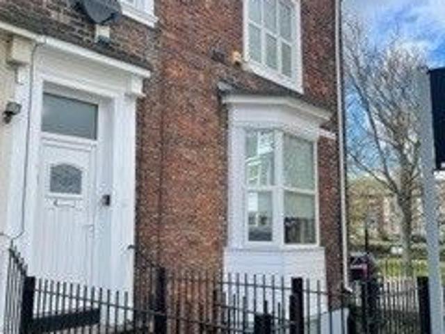 Elmwood Street, Sunderland SR2, Studio to rent, £600 pcm | PrimeLocation
