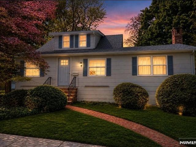 Elmwood Ter, West Caldwell, Home For Sale