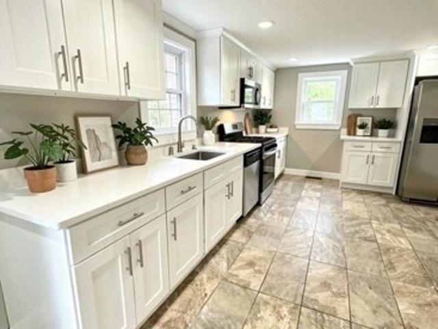 Elm Ave, Holbrook, Home For Sale