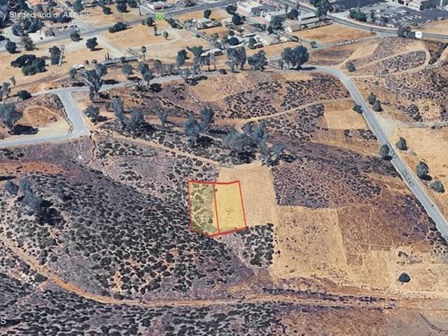Elm Ave, Lake Elsinore, CA 92530