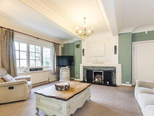 Elm Bank Drive, Nottingham NG3, 10 bed shared accommodation to rent, £498 pppm | PrimeLocation