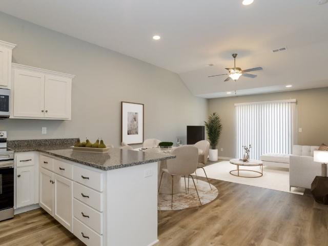Elm Grove 4 Bedroom Apartment for Rent at 16661 Maybrook Dr, Belton, MO 64012