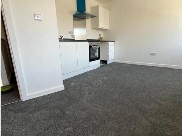 Elm Grove, Hayling Island PO11, 1 bed flat to rent, £795 pcm | PrimeLocation