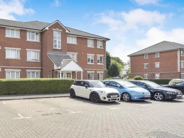 Elm Grove, London, KT2 6HN, United Kingdom | 2 bed apartment for rent #140397717 | Rentberry