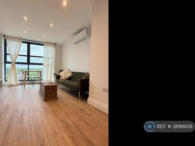Elm Grove, London, SW19 1 bed flat to rent £2,000 pcm £462 pw