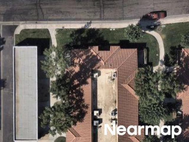 Elm Dr