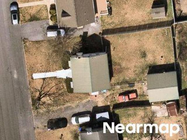 Elm Dr