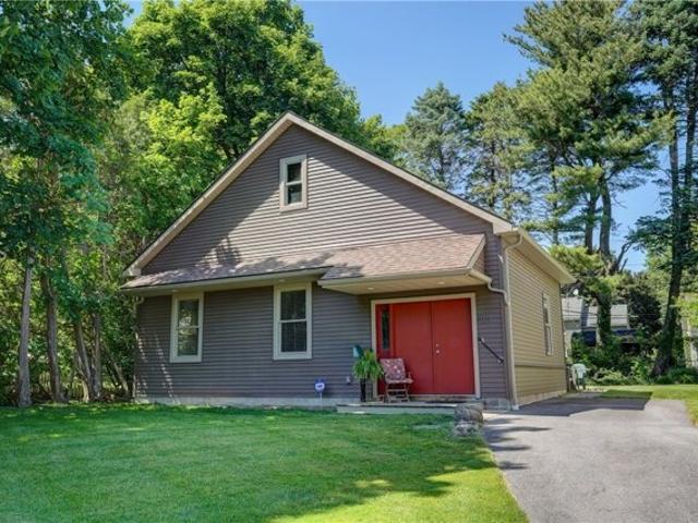 Elm Dr, Rochester, Home For Sale