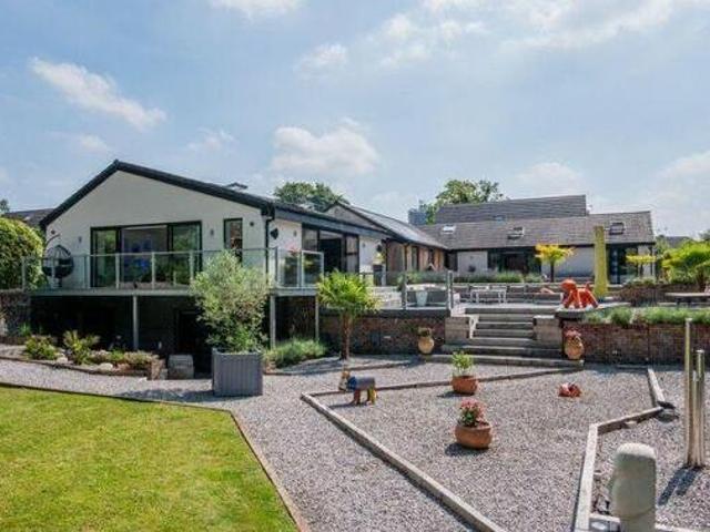Elm Drive, Stretford, 4 Bedroom Detached